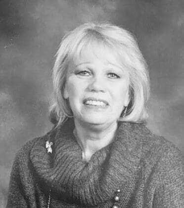 MARGIE LOU JANOUSEK (July 3, 1952 - April 30, 2025) | North Shore ...